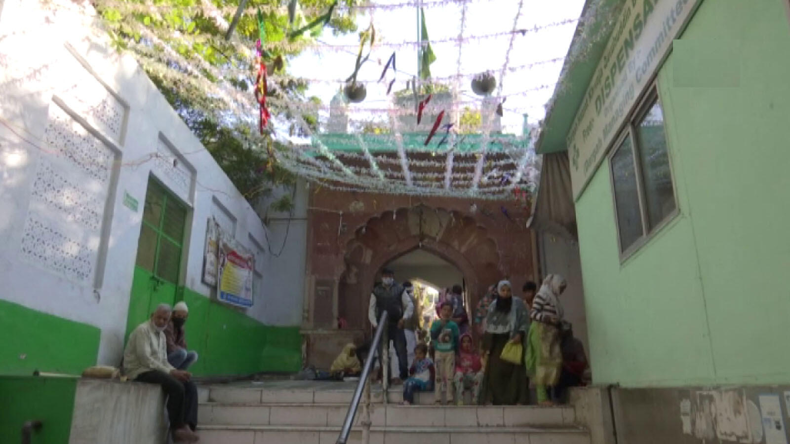 A Delhi-based Dargah serving as a symbol of communal harmony