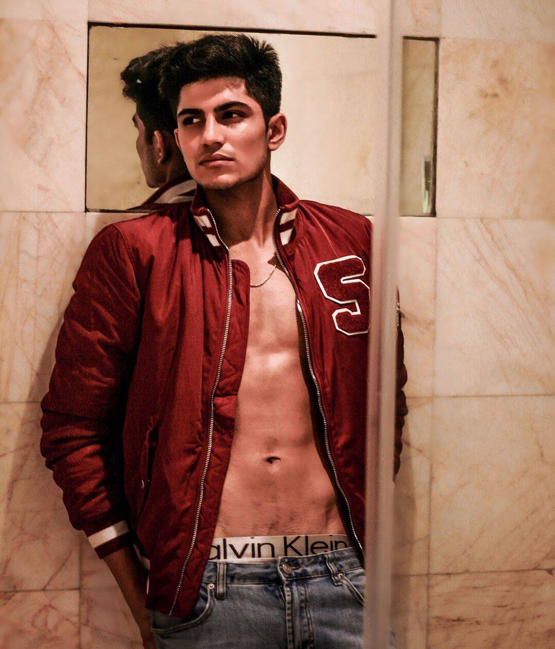 Shubman Gill raises temperatures with his delicious pictures