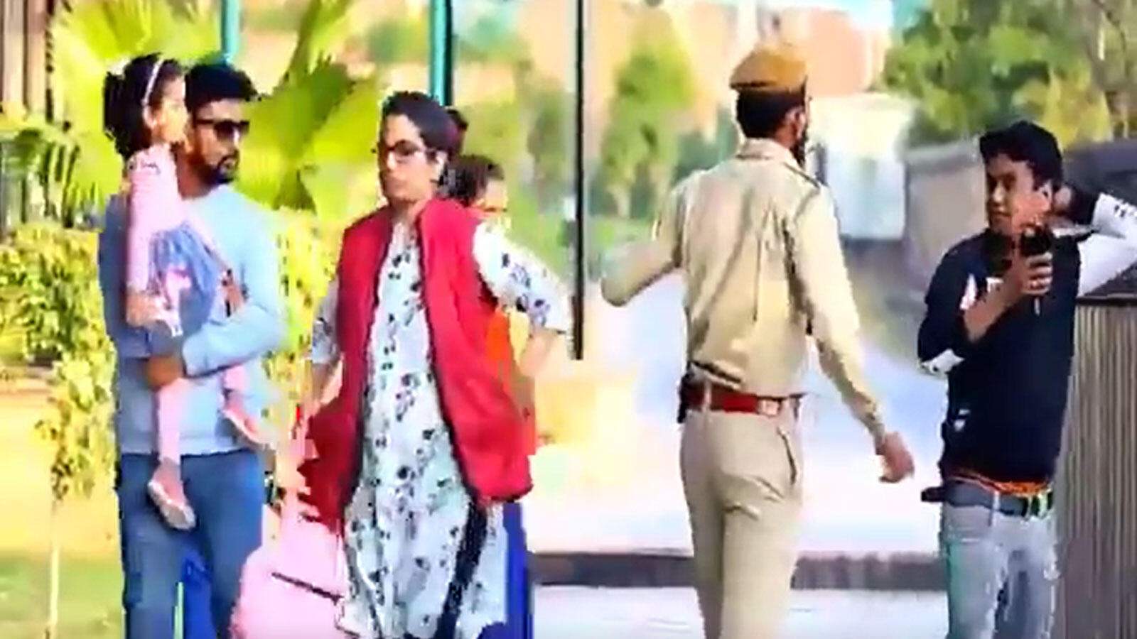 Slap therapy: How to make people wear masks in public