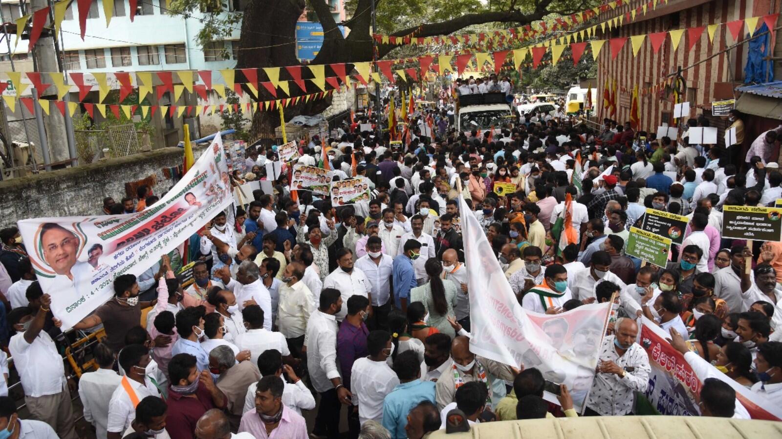Bengaluru: Congress stages massive protest against BJP