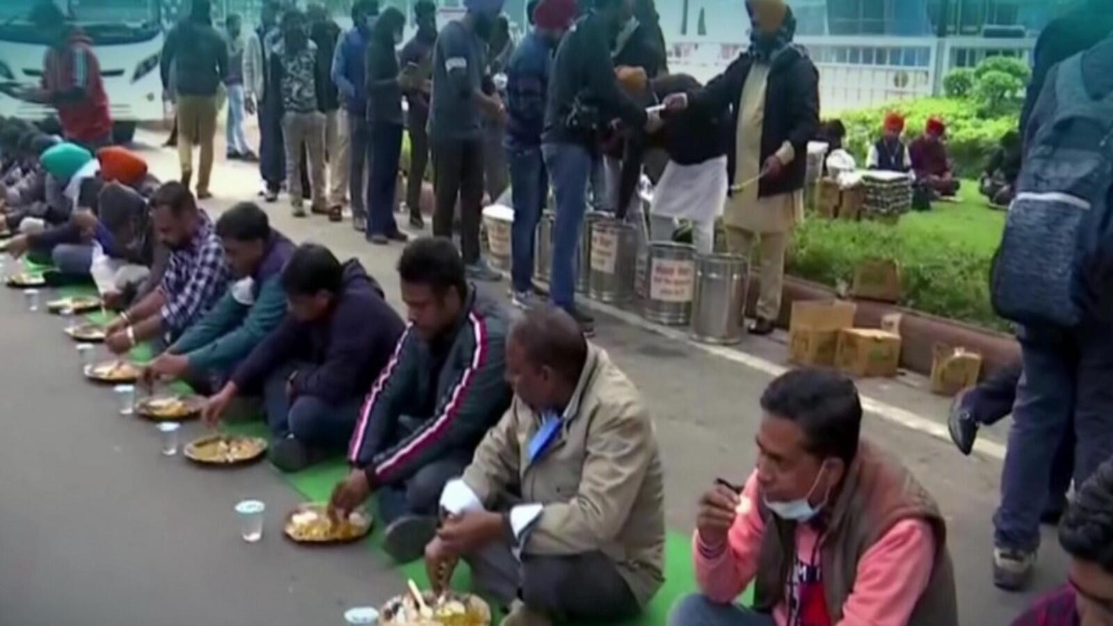 Langar distributed outside Vigyan Bhawan in Delhi