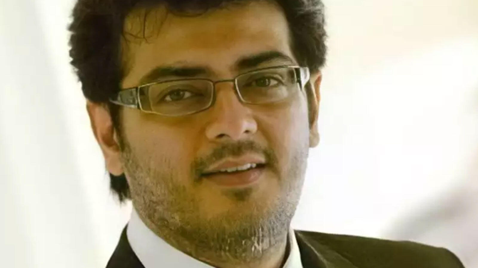 Ajith sends a special message to 'Valimai' makers, asks to not release ...