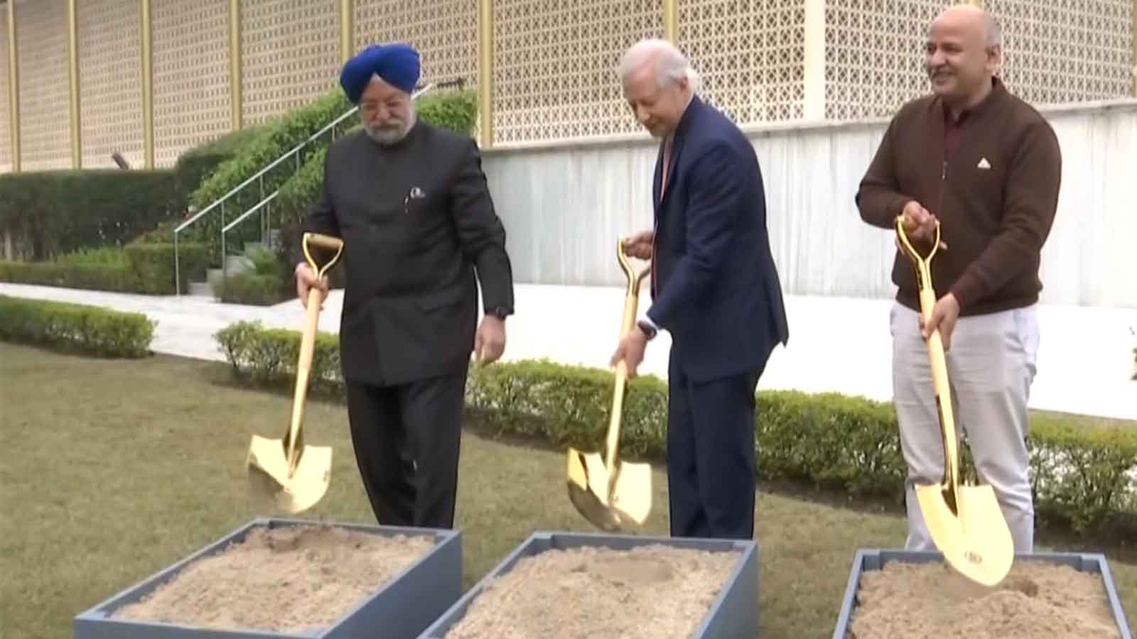 Groundbreaking ceremony for new Chancery building for US Embassy held ...