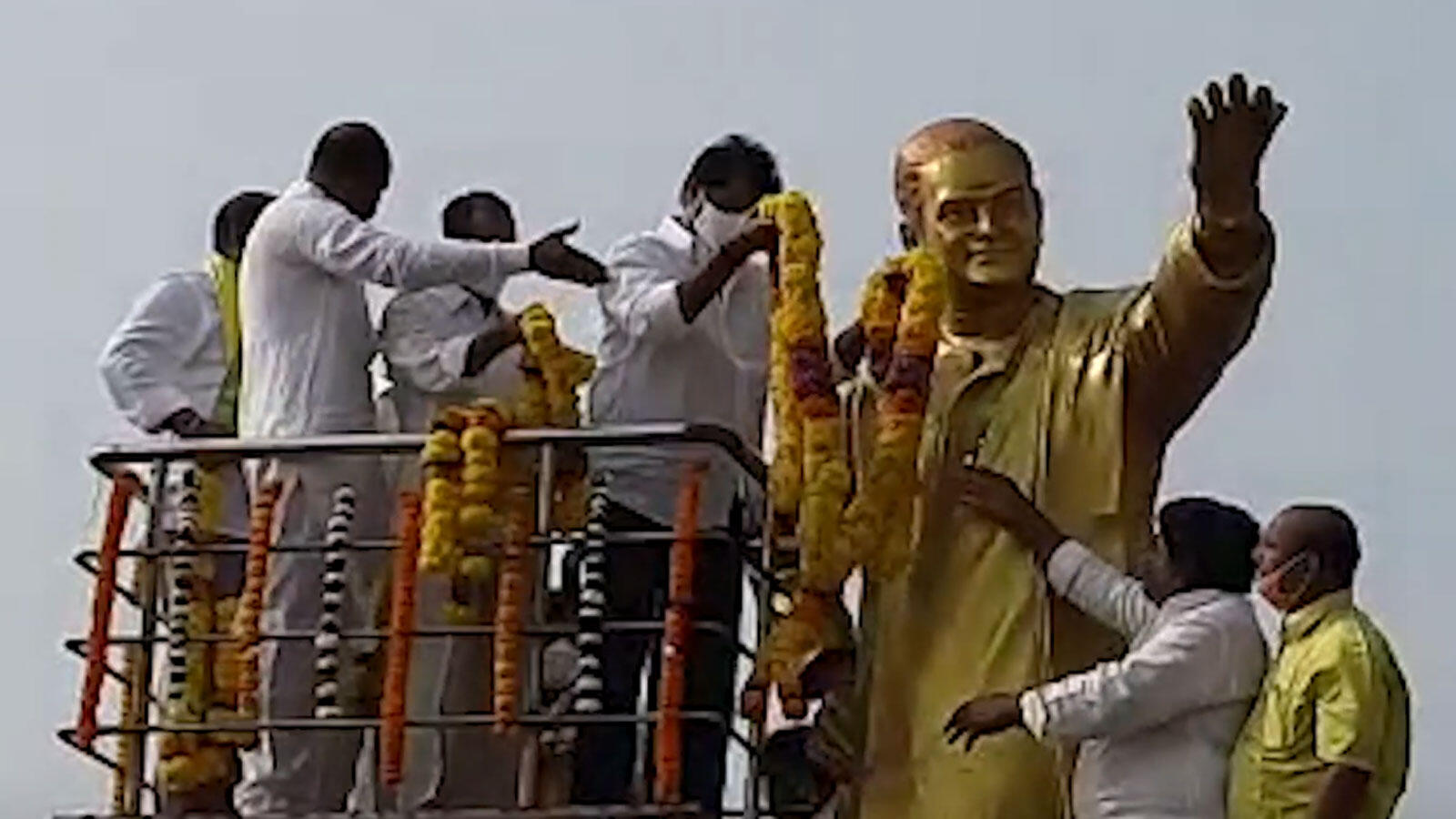 TDP workers pay tributes to party founder NT Rama Rao on his 25th death ...