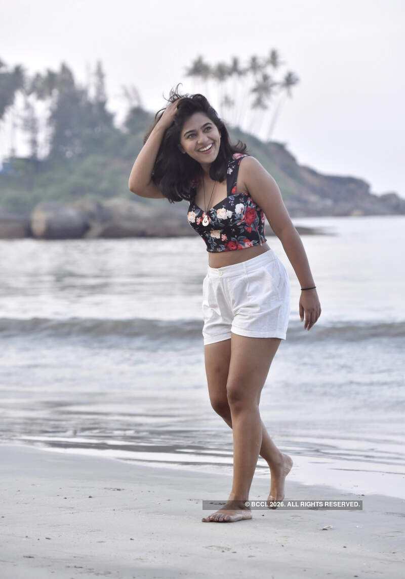 Mrunmayee Deshpande's exclusive photoshoot on Palolem beach in Goa- The Etimes Photogallery Page 9