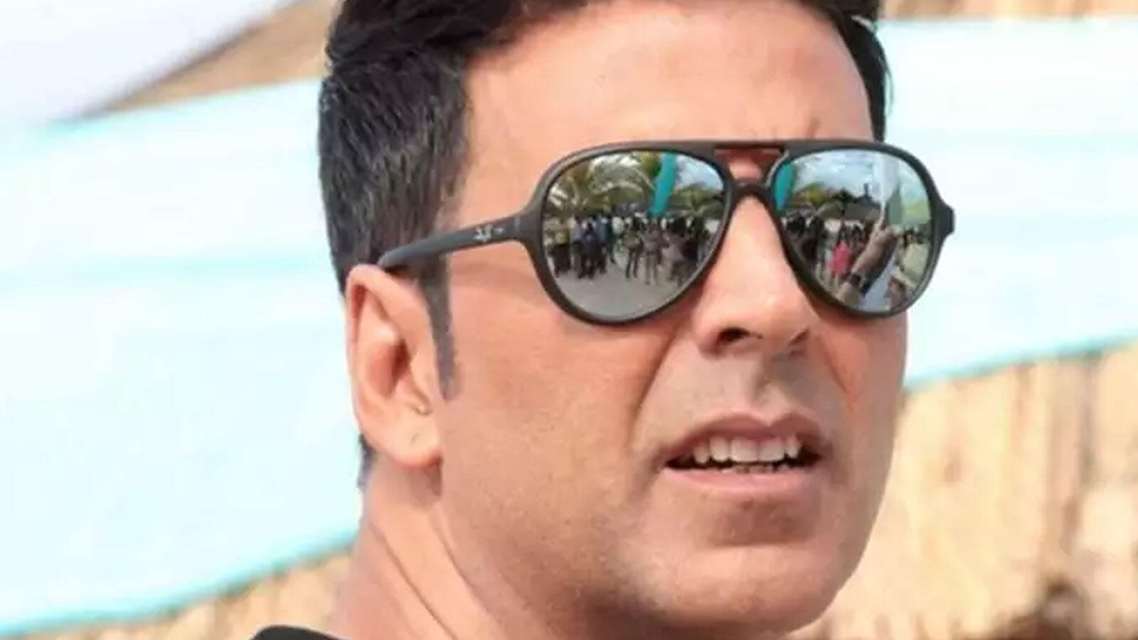 Akshay Kumar gets trolled for treadmill stunt to understand ‘pain of ...