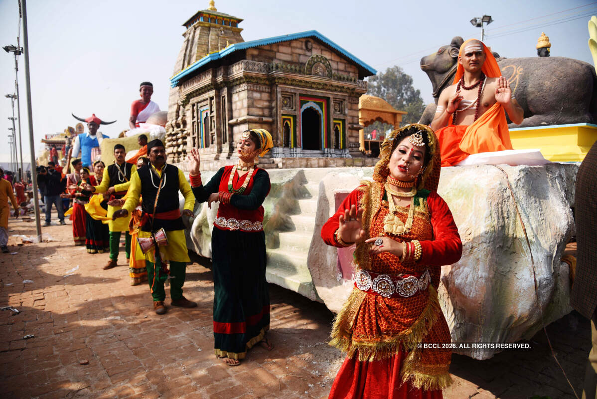Around 200 artistes showcase tableau in Rashtriya Rangshala Camp- The ...