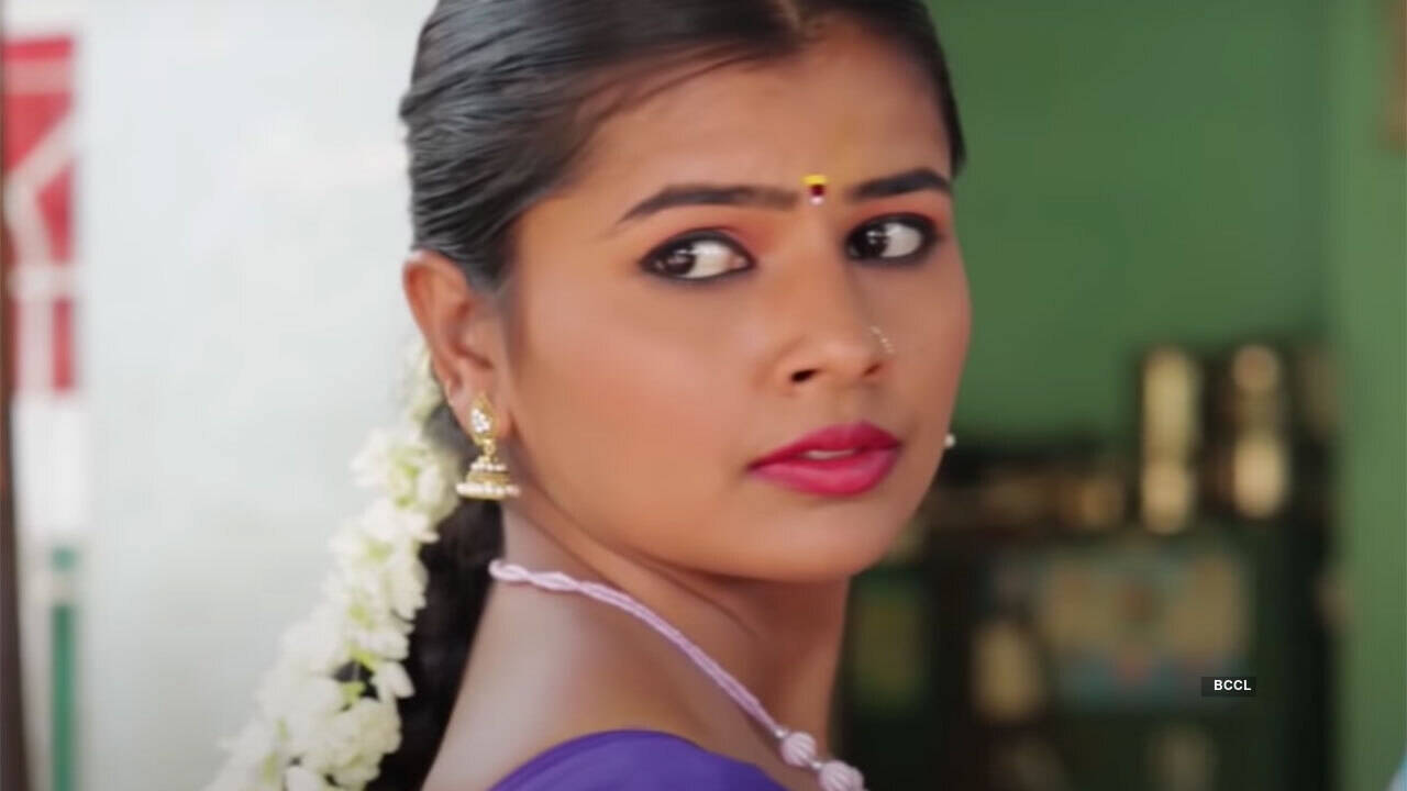 Manjra Movie: Showtimes, Review, Songs, Trailer, Posters, News & Videos ...