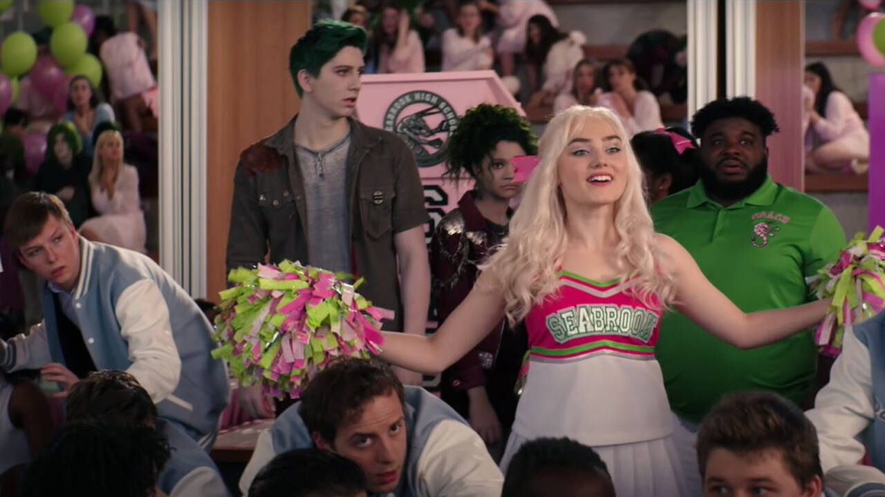 Zoombies 2 Movie: Showtimes, Review, Songs, Trailer, Posters, News ...