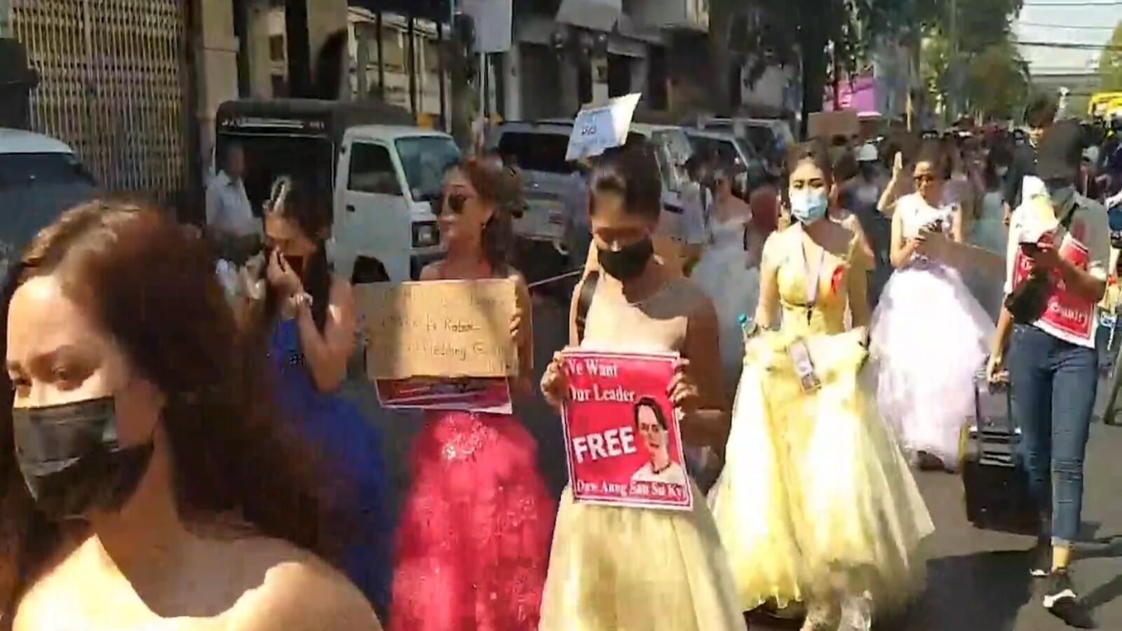 Princess Protest: Women dress up to inspire young girls to join pro ...