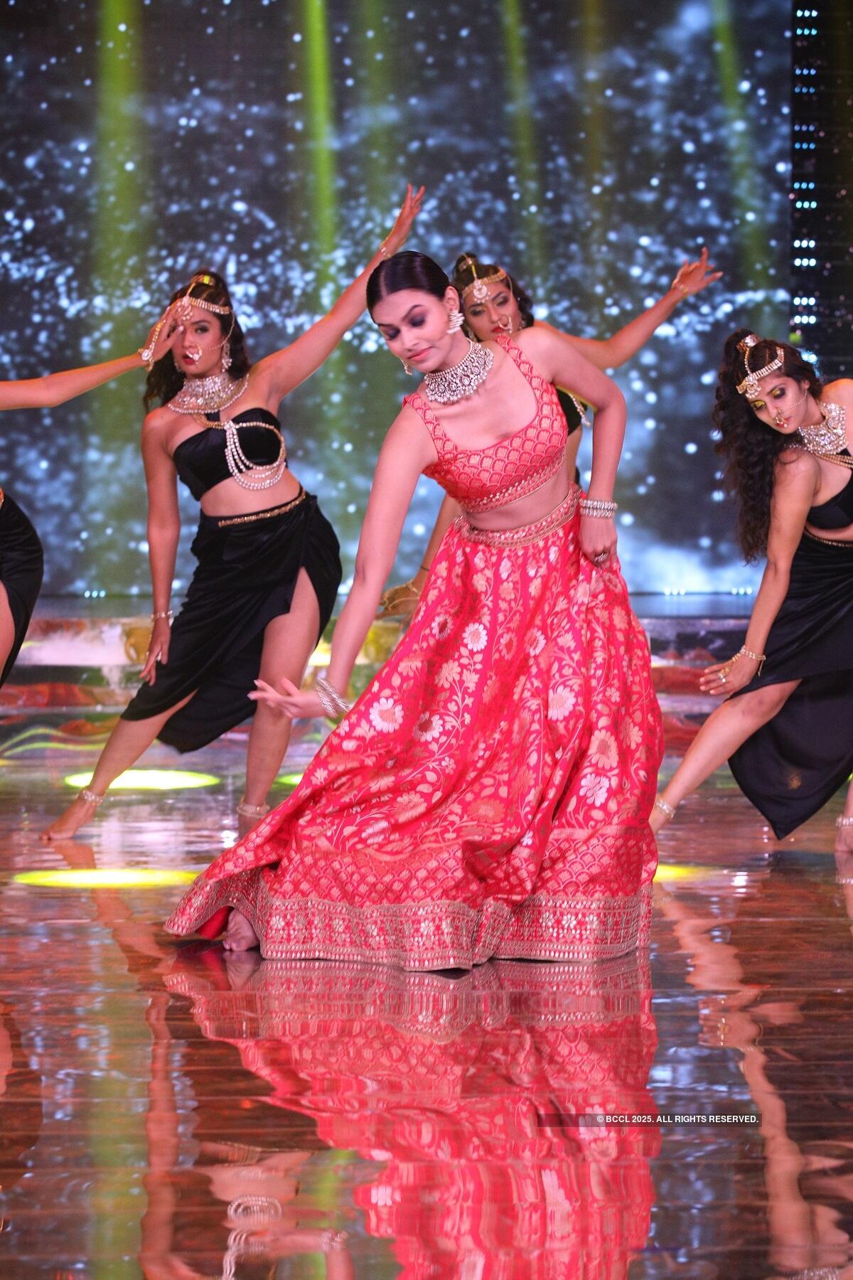 Miss India 2019 Suman Rao's Stellar Performance At VLCC Femina Miss ...