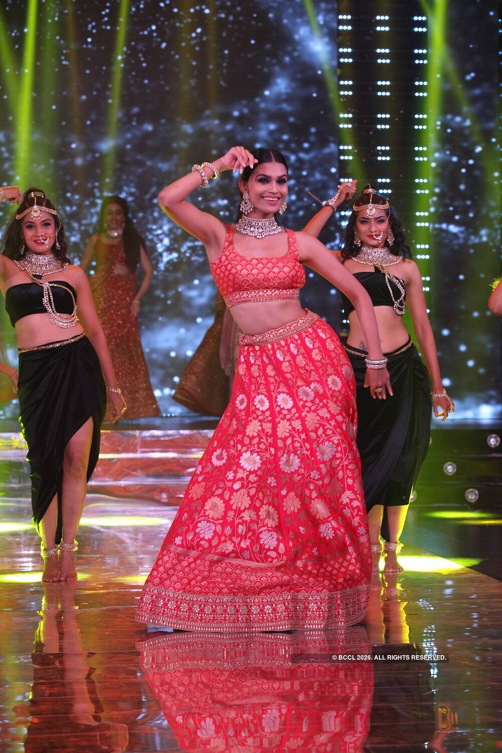 Miss India 2019 Suman Rao's Stellar Performance At VLCC Femina Miss ...