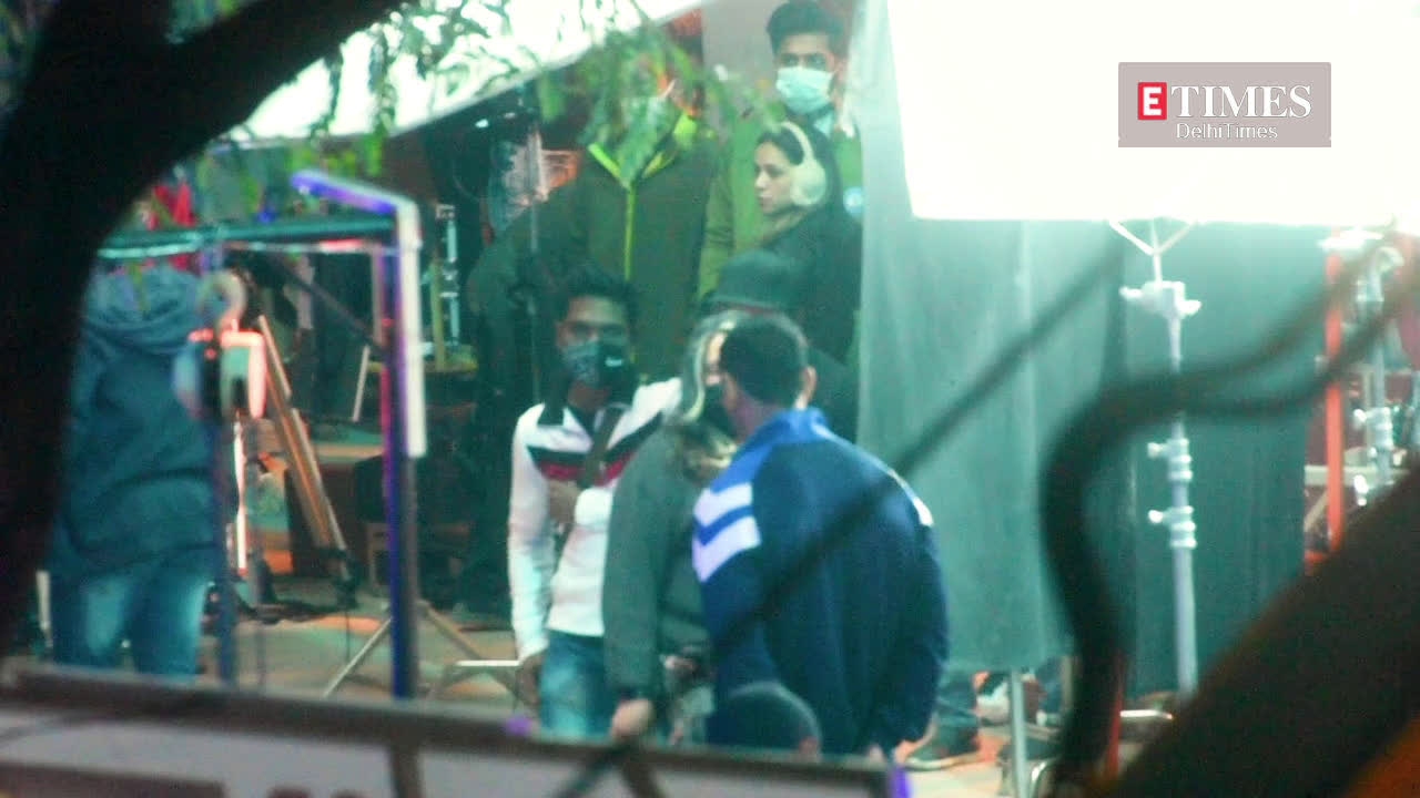 John Abraham shoots for Attack at Delhi market