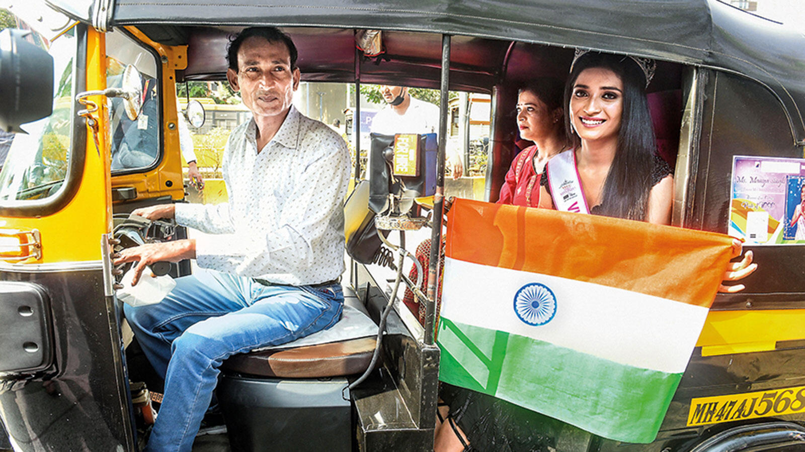 VLCC Femina Miss India 2020 – Runner Up Manya Singh returns home after ...