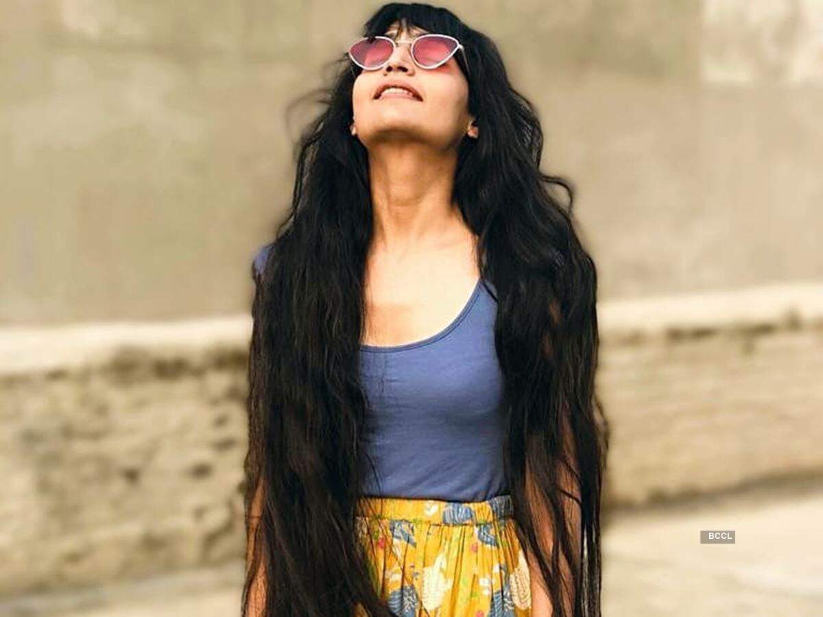 Dimpal Bhal: Dimpal Bhal returns to Bigg Boss Malayalam 3 days after ...