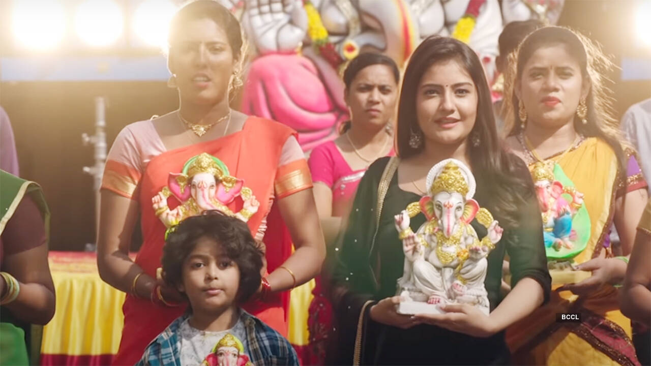 MMOF Movie: Showtimes, Review, Songs, Trailer, Posters, News & Videos ...