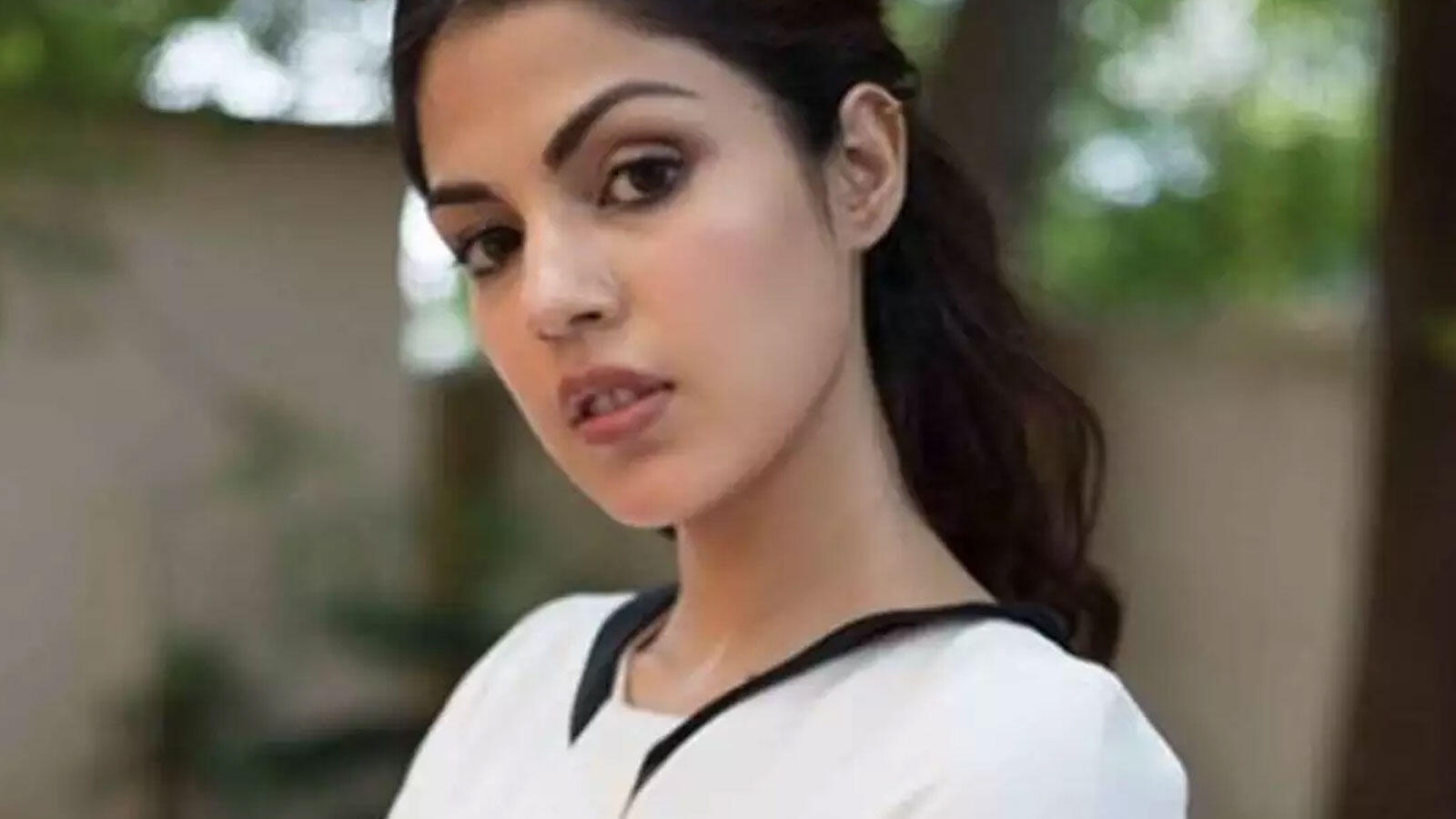 Rhea Chakraborty missing from 'Chehre' poster; Actress' friend says ...