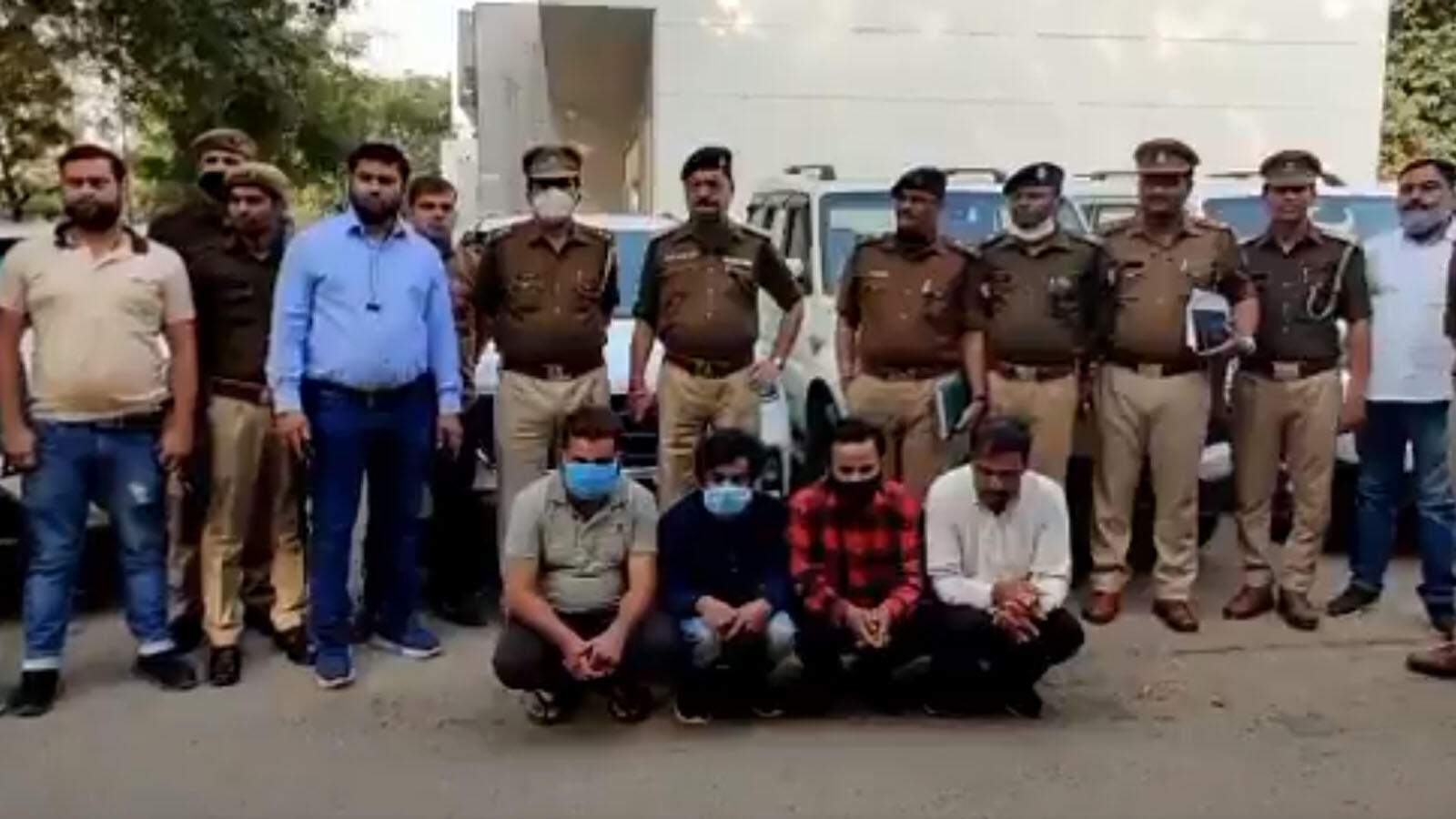 Up Police Bust Inter State Gang Of Carjackers 4 Held