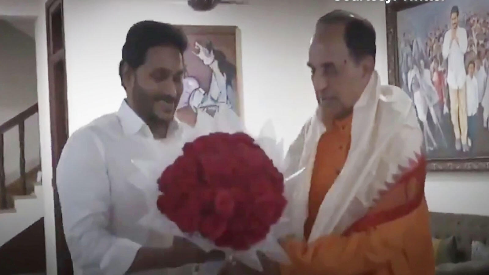 Former union minister and BJP MP Subramanian Swamy meets AP CM YS Jaganmohan Reddy