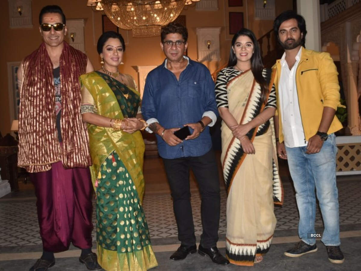 Anupamaa and Yeh Rishta Kya Kehlata Hai's cast welcome Pratigya 2's ...