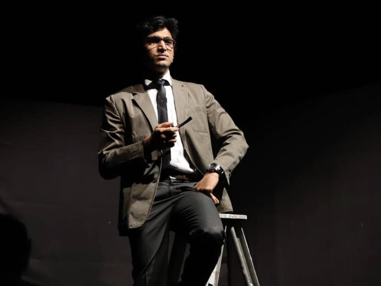 Dhollywood actors who came from a theatre background