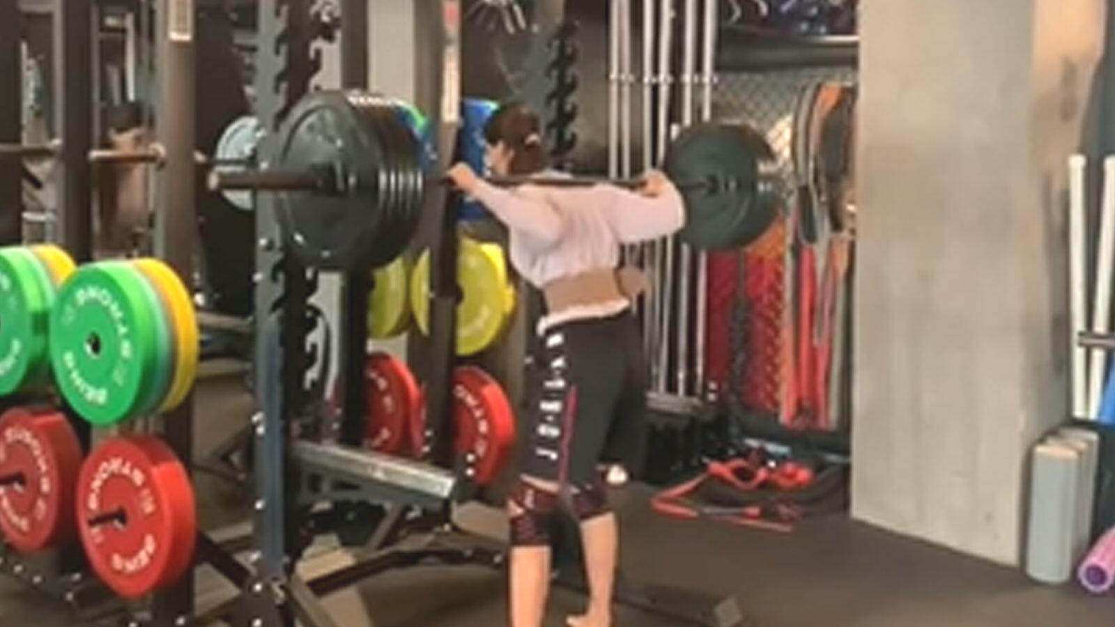 Disha Patani's workout videos will make you hit the gym right away