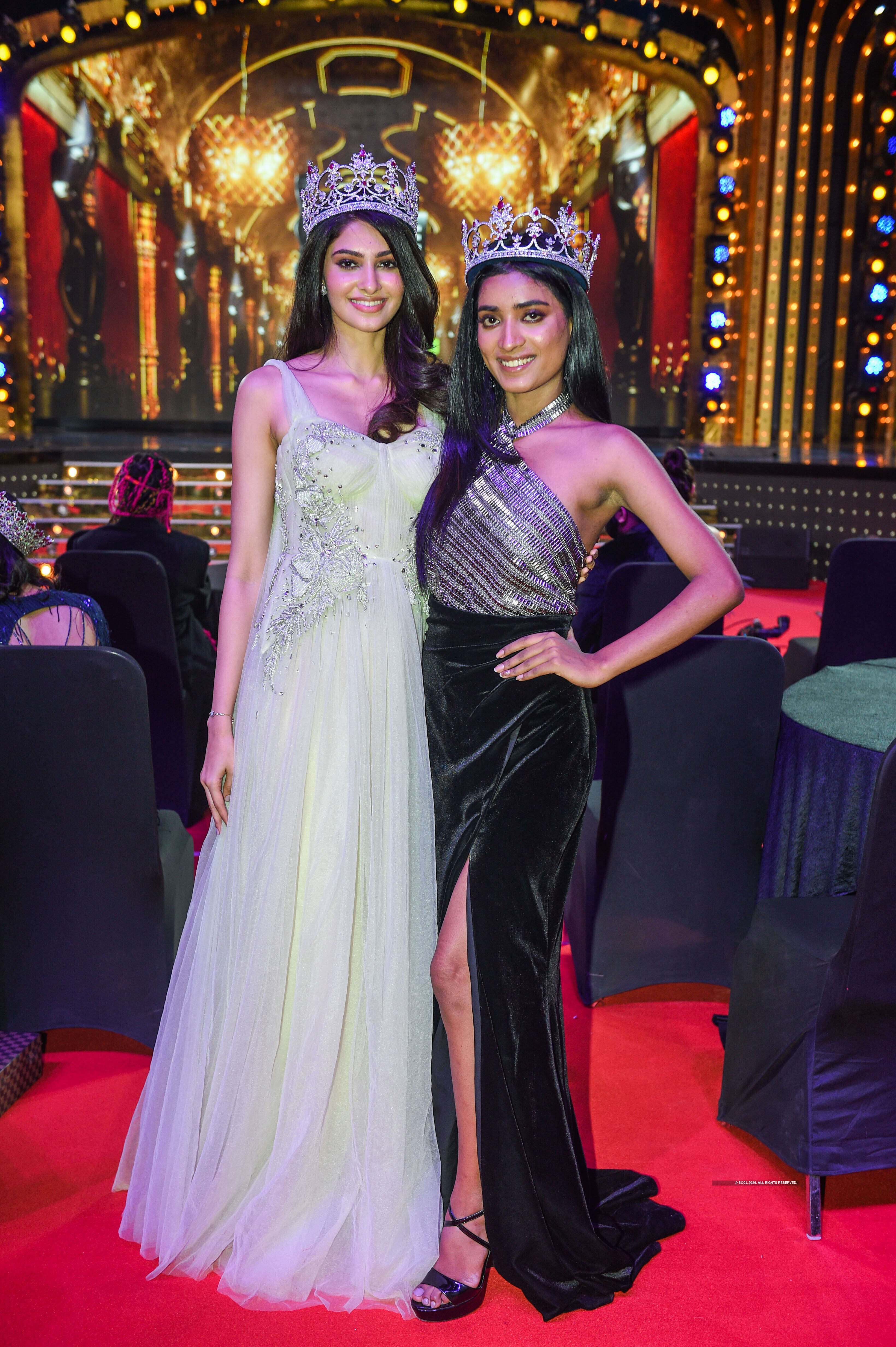 Miss India and Miss Diva queens dazzle at the 66th Filmfare awards!