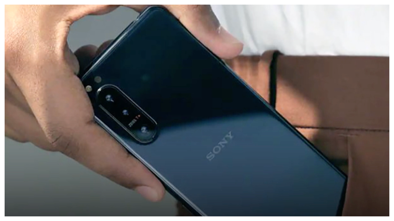Sony plans to announce its next Xperia phone on April 14