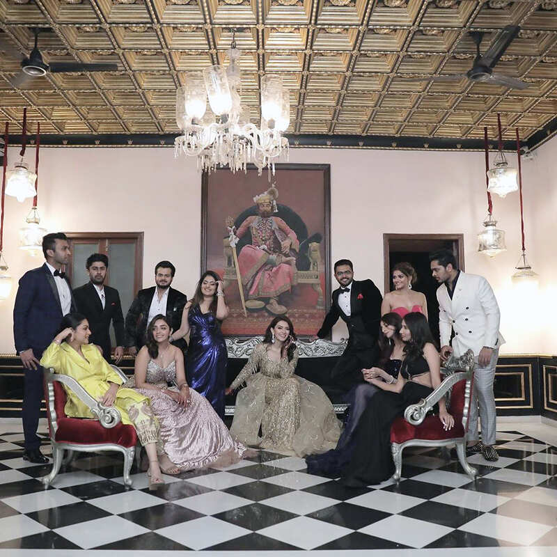 These stunning pictures of Hansika Motwani from her brother's sangeet ...