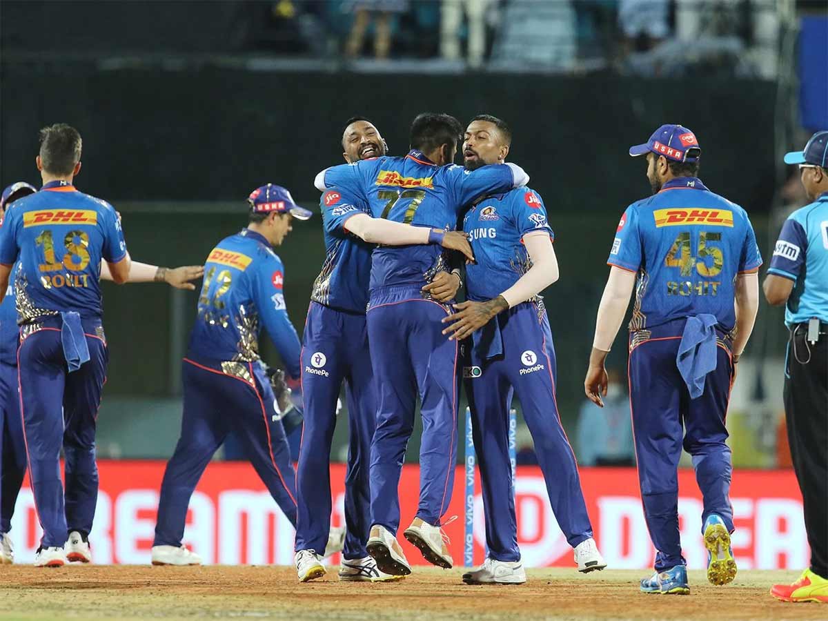 IPL 2021: Mumbai pull off 10-run win against Kolkata