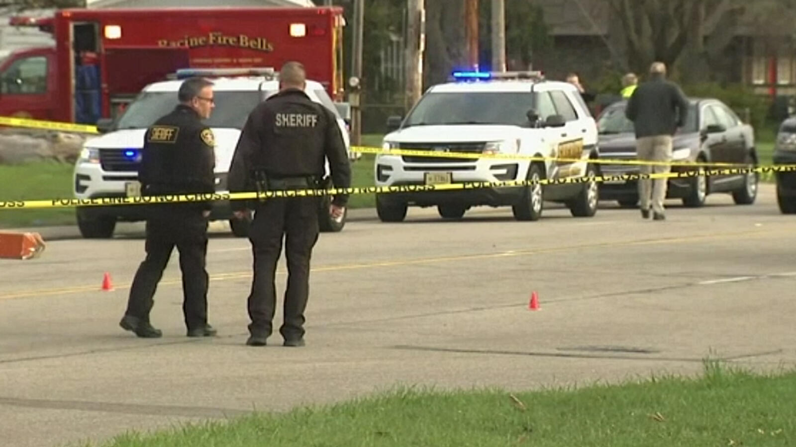 3 dead, 2 wounded in shooting at Wisconsin tavern