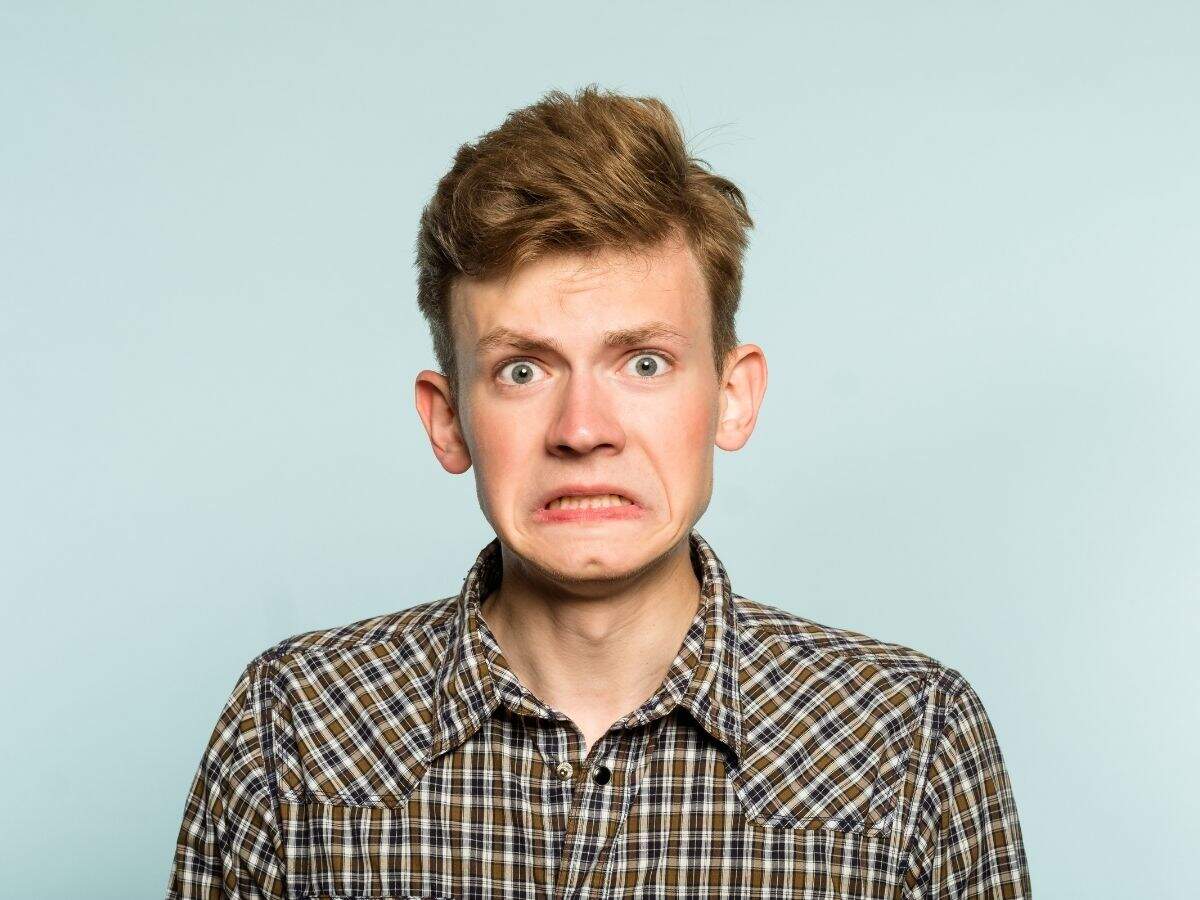 7 awkward situations that occur in every new relationship