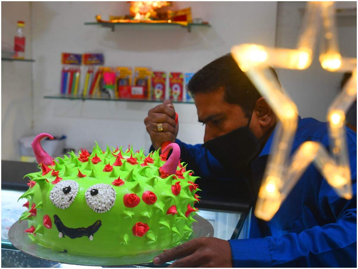 Trend: After covid-inspired cakes, it’s vaccine-themed desserts ...