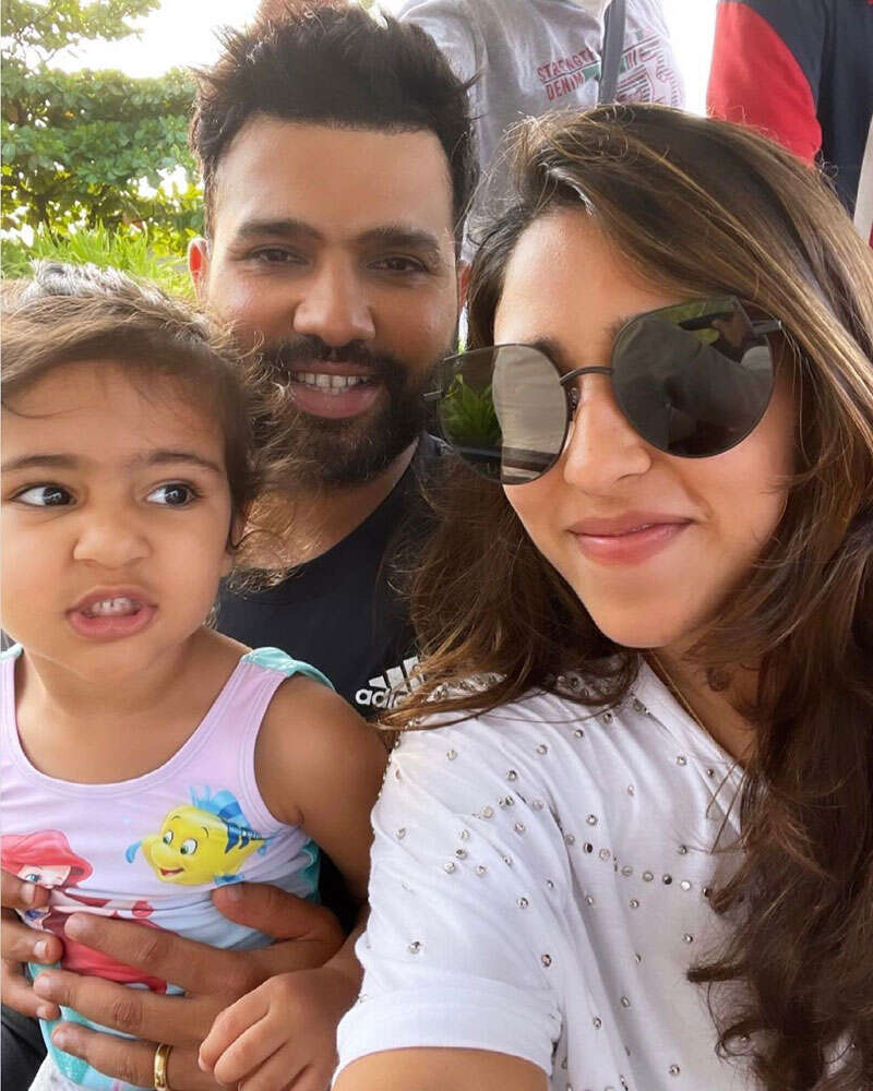 These romantic pictures of Rohit Sharma and Ritika Sajdeh will restore ...