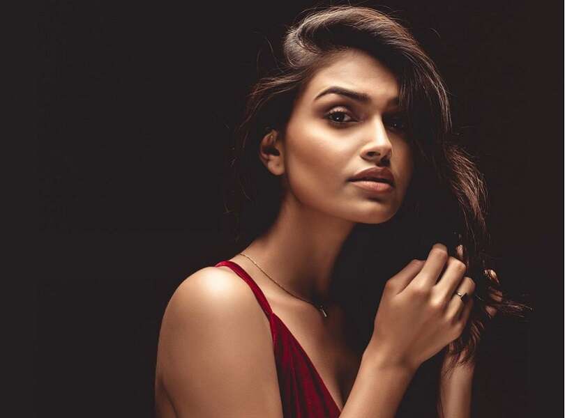 Suman Rao looks stunning in a majestic velvet dress