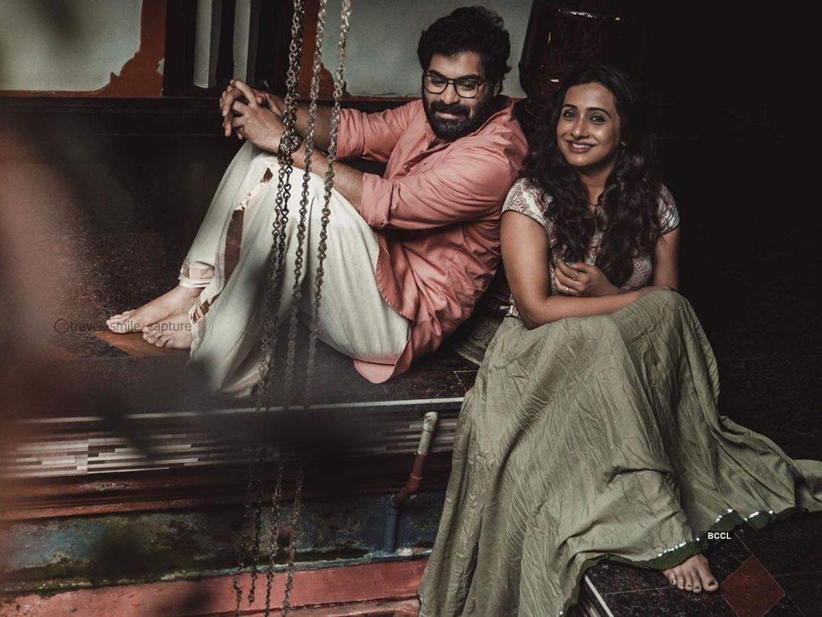 Poojitha Menon and BFFs shake legs on Salman Khan's 'Ye Raat Aur Ye ...