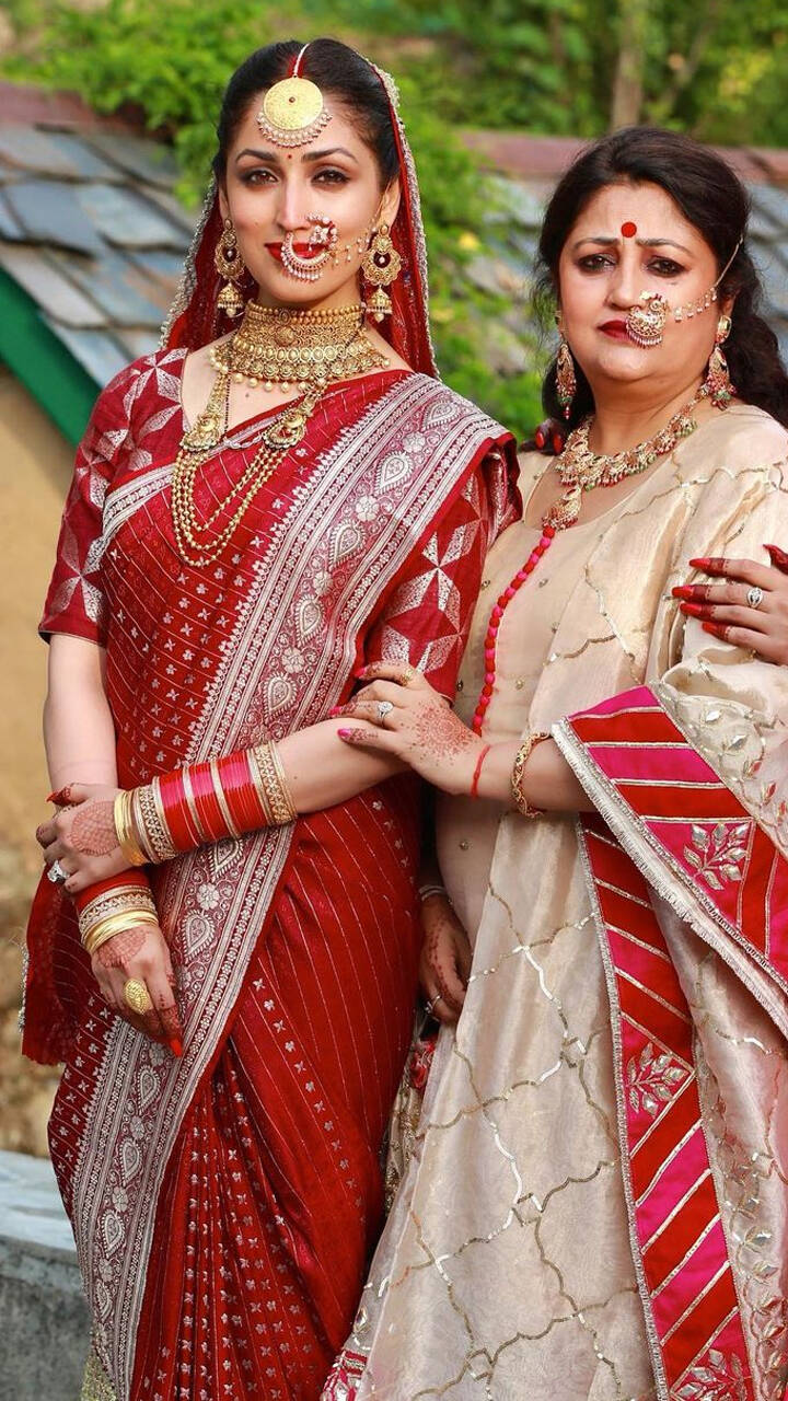 Yami Gautam Wedding Pics Watch: Yami Gautam And Aditya Dhar Share