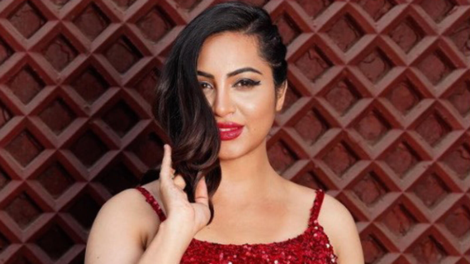 Arshi Khan: 'Bigg Boss' is a big opportunity