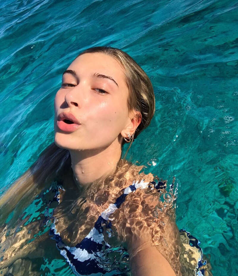 From white to printed bikinis, Hailey Bieber stuns in these mesmerising ...