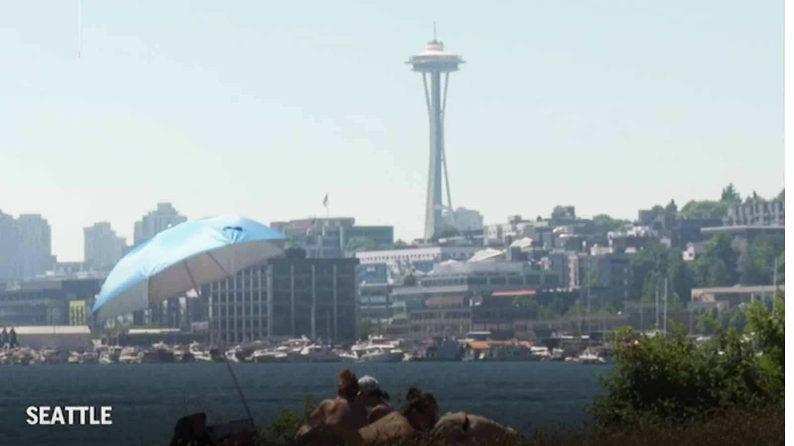 US: Normally cool Seattle bakes in record heat wave