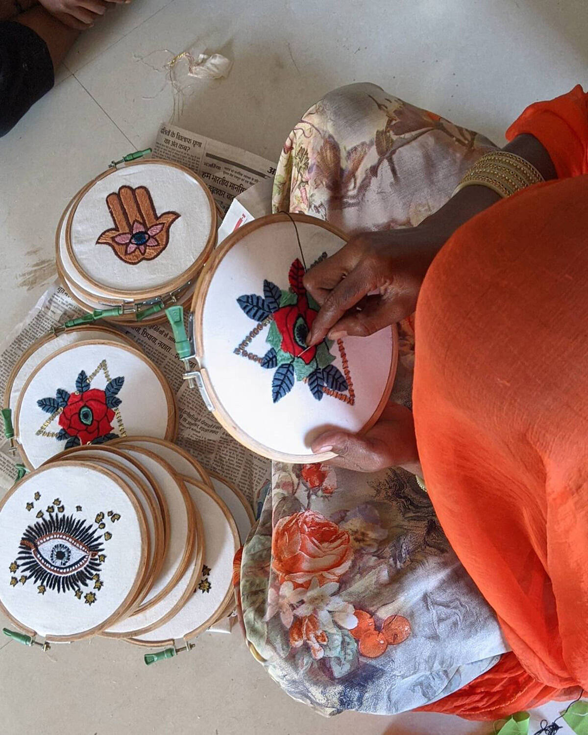 Women in the village of Rajasthan revive traditional embroidery ...