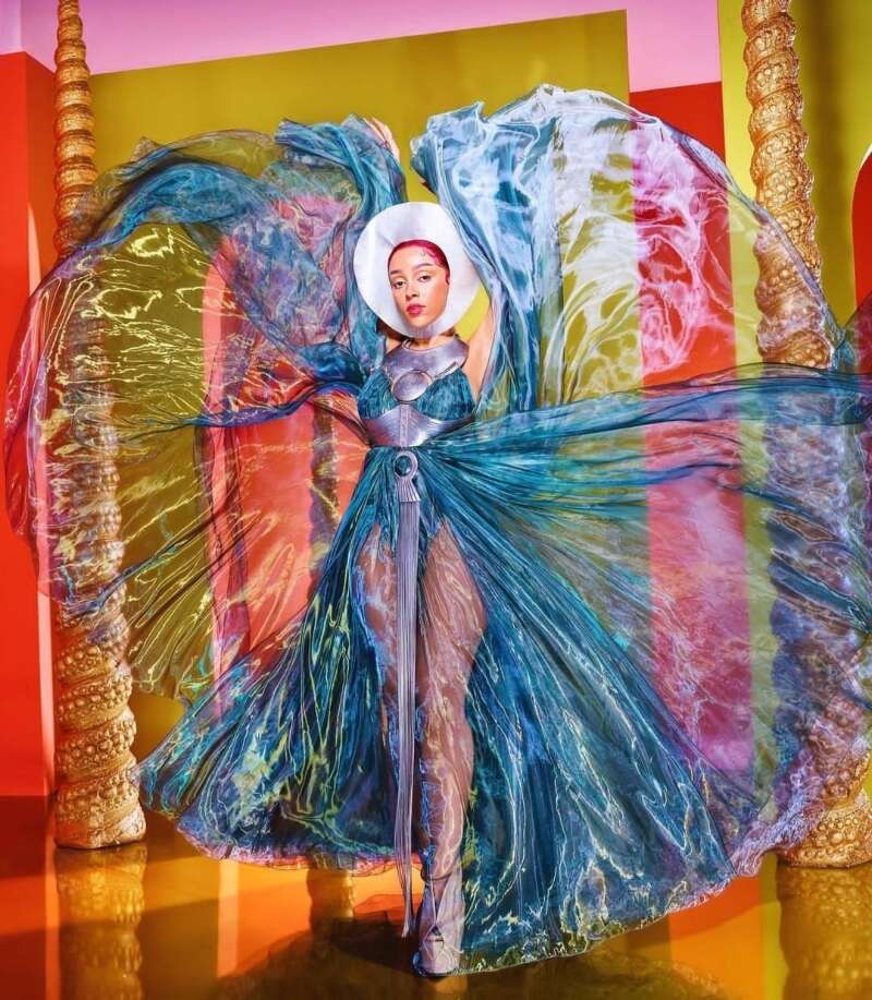 Doja Cat’s hot extraterrestrial outfits in new track ‘Planet Her’ are ...