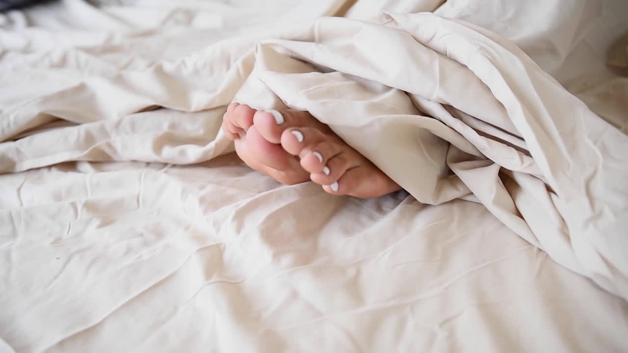 Hello, beautiful feet!