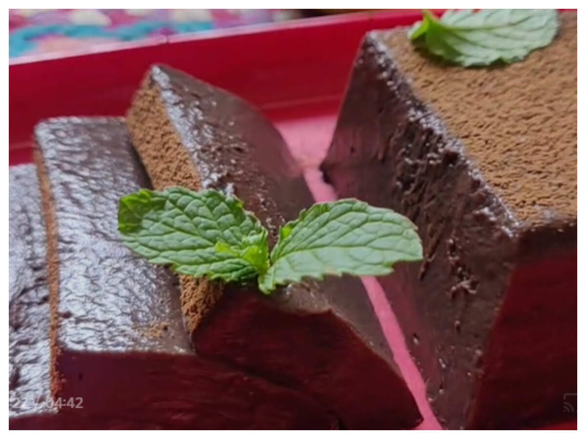 Watch: How to make Chocolate Pudding - Times Food
