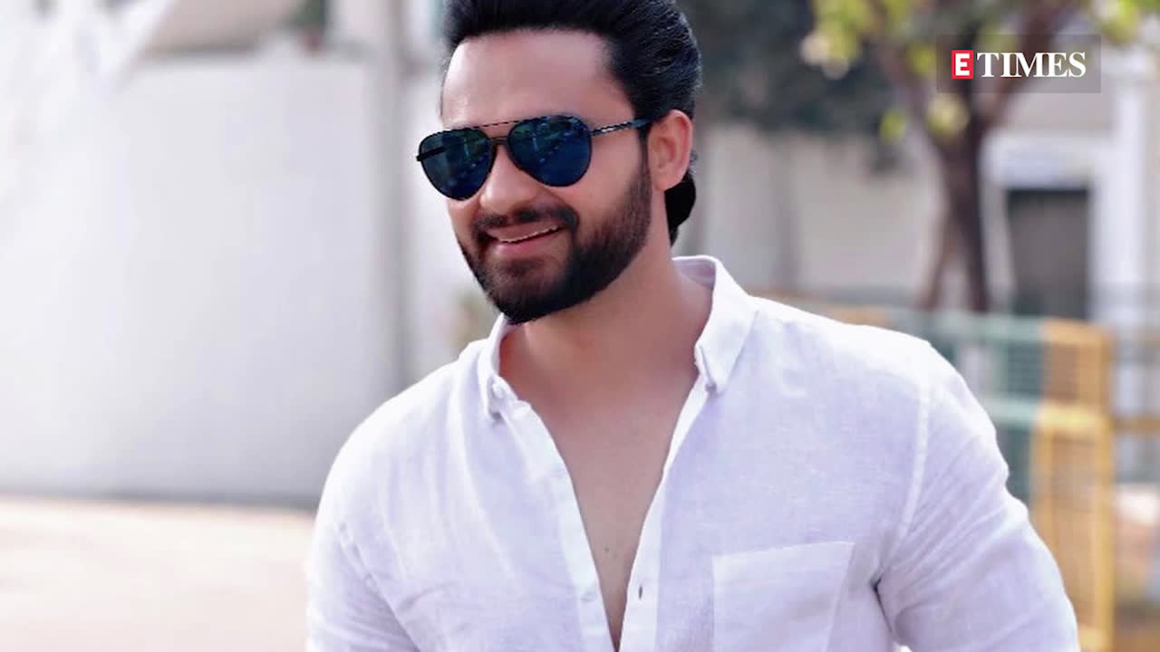 Nav Bajwa opens about his Bollywood debut