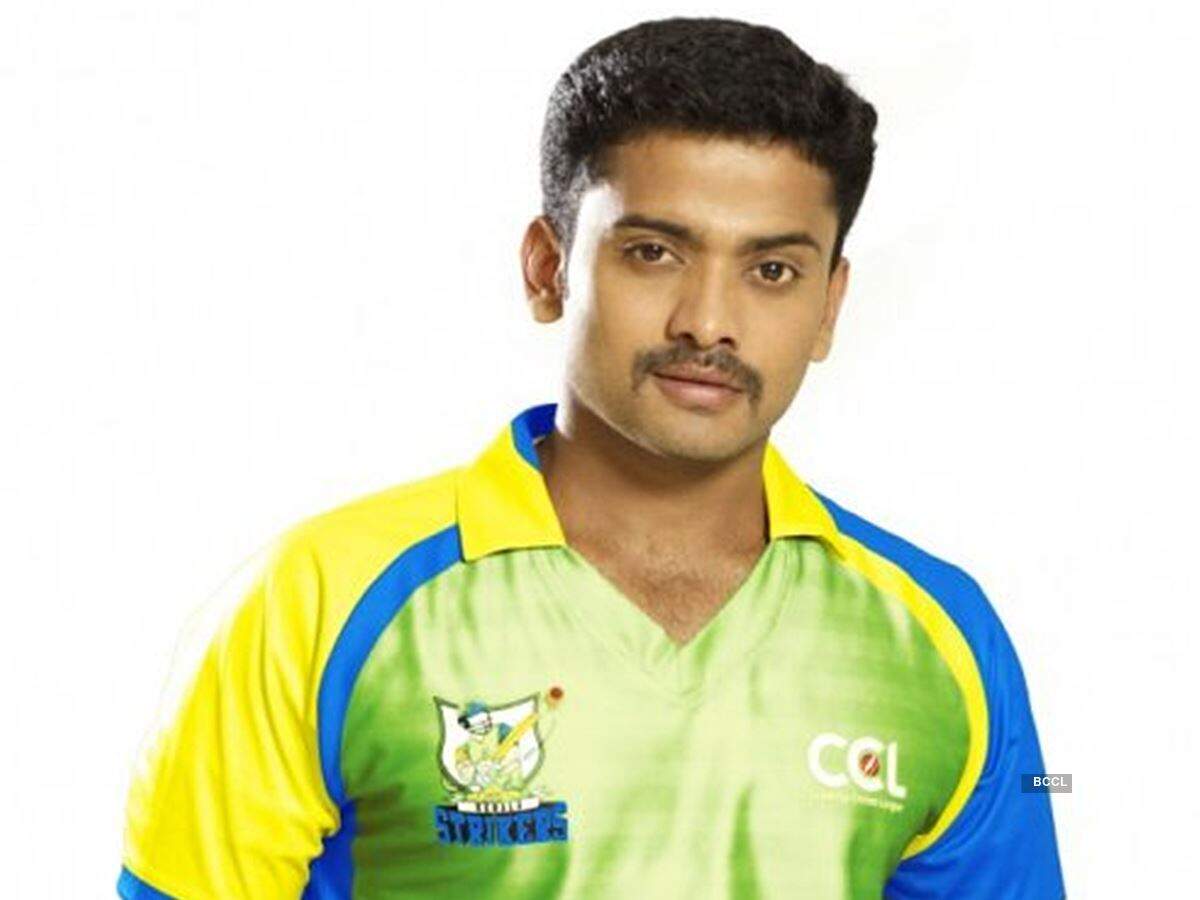 Overwhelmed by Bigg Boss Malayalam 3 win: Manikuttan - Times of India