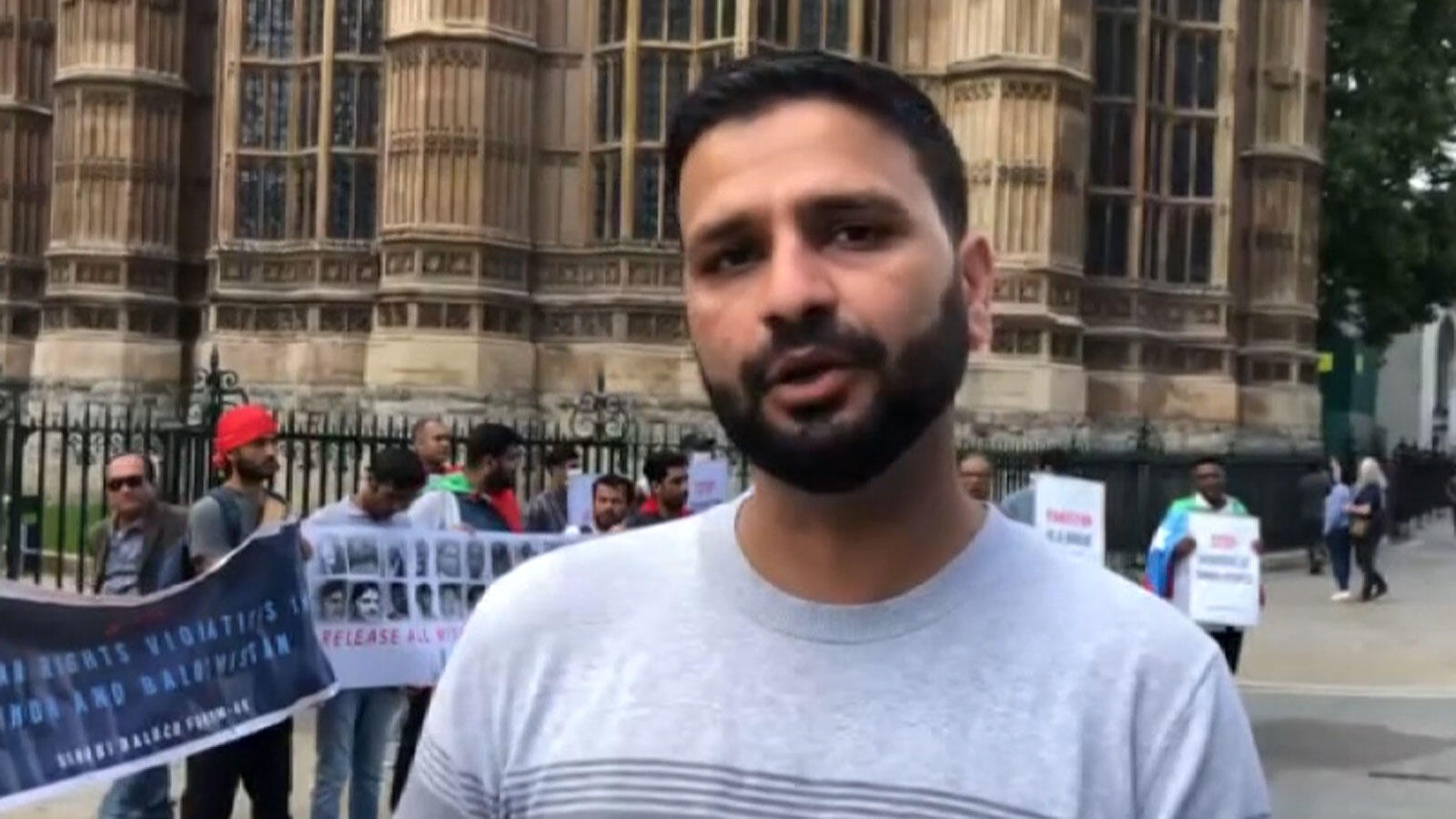 Baloch, Sindhi activists in UK protest against human rights violations ...