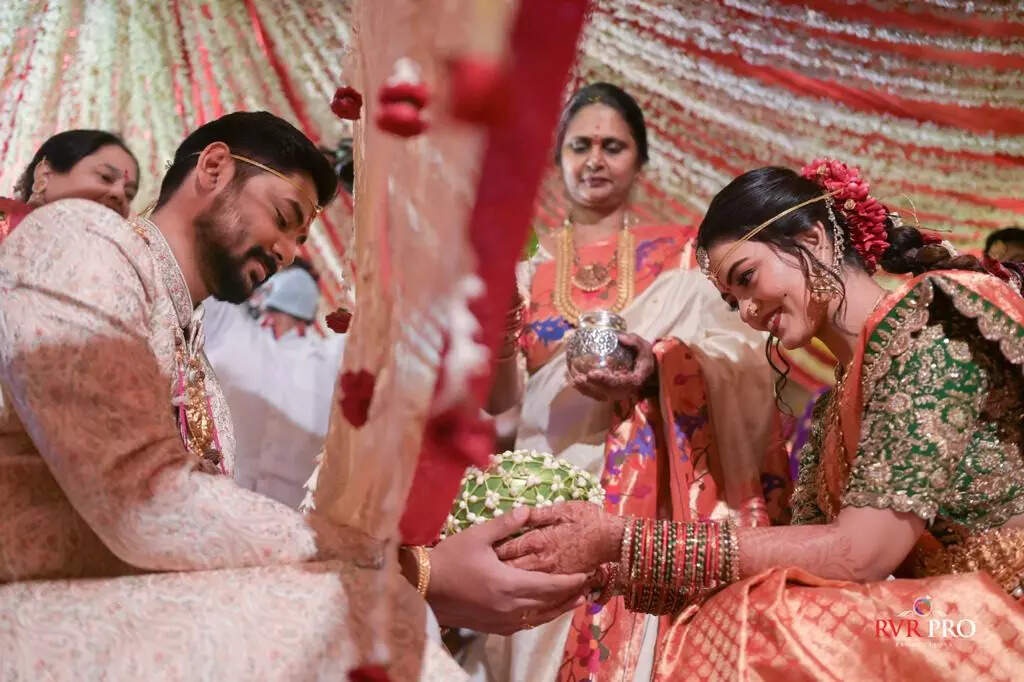 Shreya Rao Kamavarapu ties the knot with Yashwanth Korada in a private ceremony!