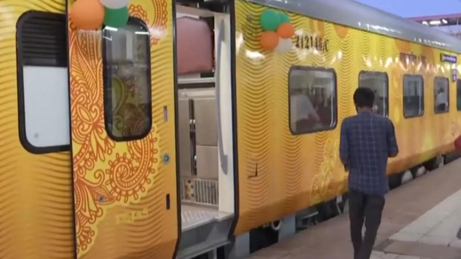 Patna-New Delhi Rajdhani Express now operating with Tejas rakes