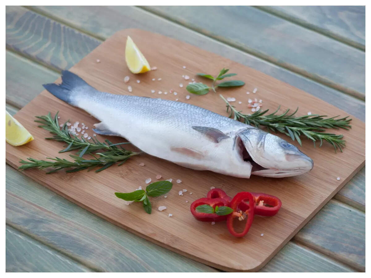 Indian Fisherman catches precious fish, turns millionaire overnight ...